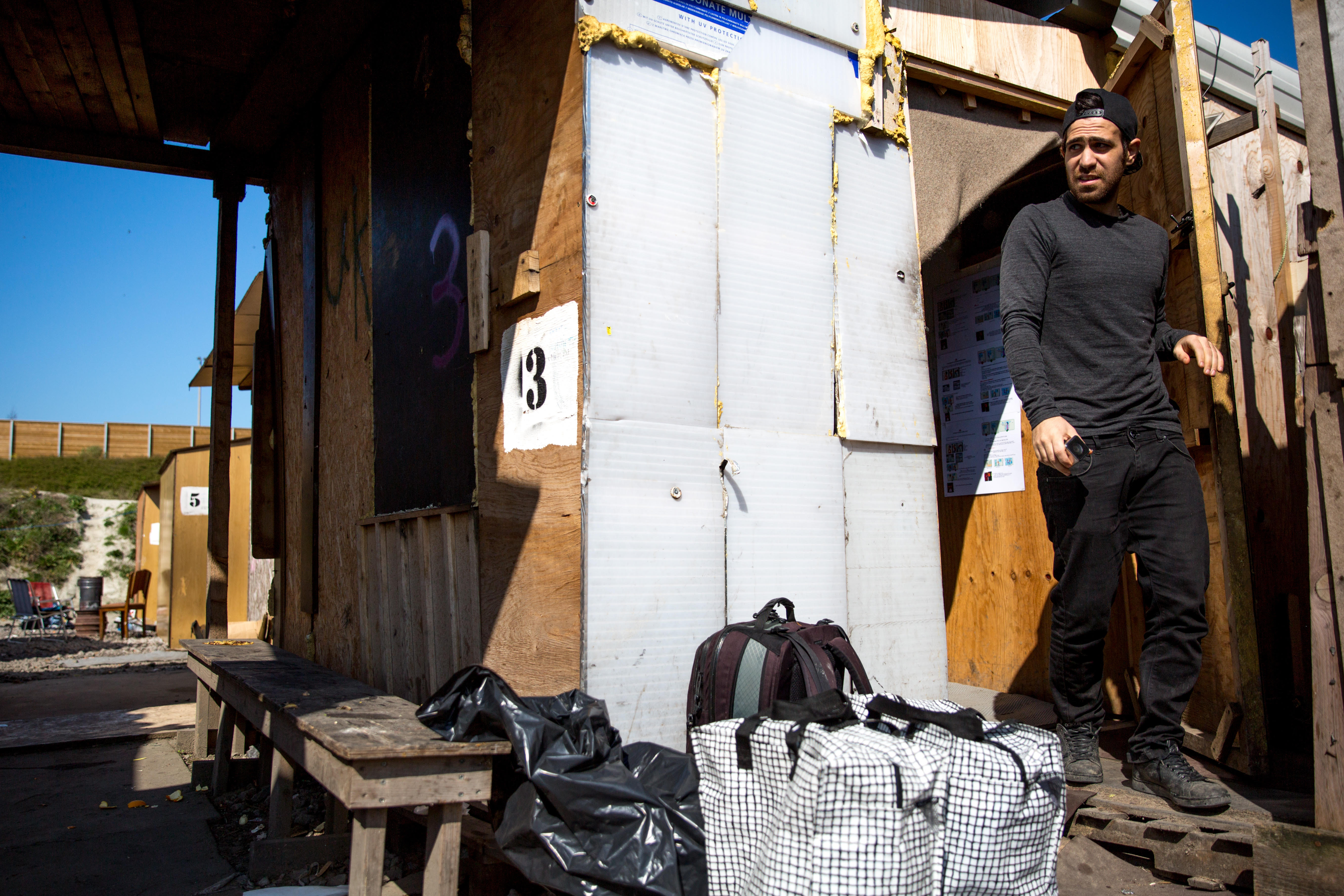 Refugee camp destroyed in northern France was chaotic, unsafe - UNC ...